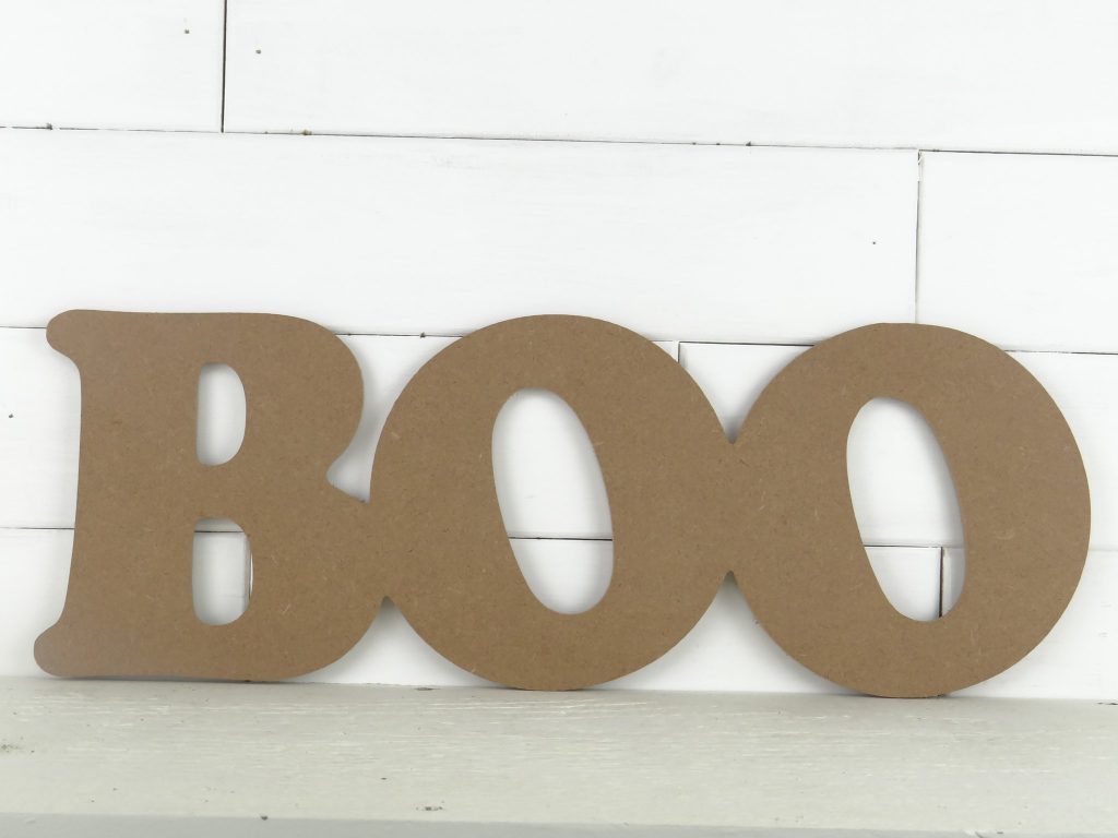 Wooden BOO Word - Craft Dealz