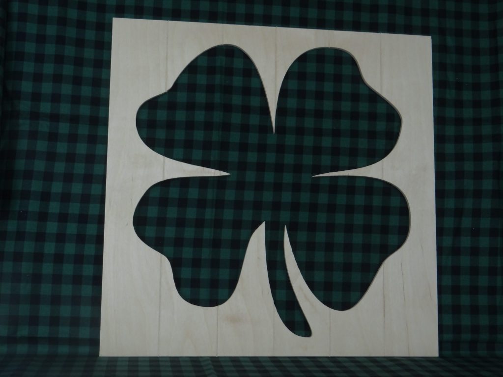 Wood Reverse 4 Leaf Clover Cutout - Craft Dealz™